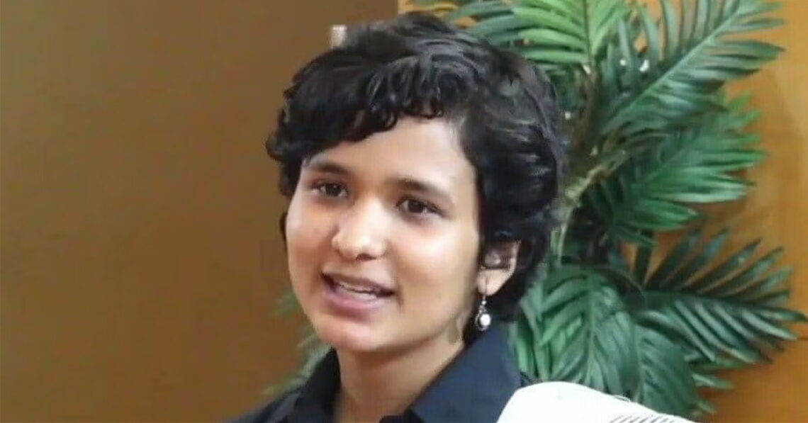 Shruti Sharma Tops The UPSC 2022 Toppers' Brigade - THE STORY MUG Shruti Sharma Tops The UPSC 2022 Toppers' Brigade - THE STORY MUG